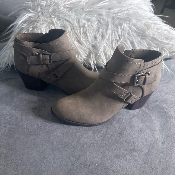 Indigo | Shoes | Indigo Road Ankle Boots Zip Up On Inside Buckle Detail ...
